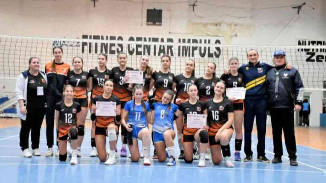 ŽOK "Smeč" Lukavac trijumfovao na Regionalnom prvenstvu za kadetkinje ...